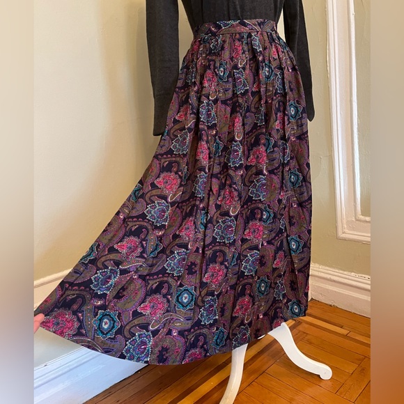 Susan Bristol | Skirts | Vintage 9s Paisley Pleated Maxi Skirt By Susan ...